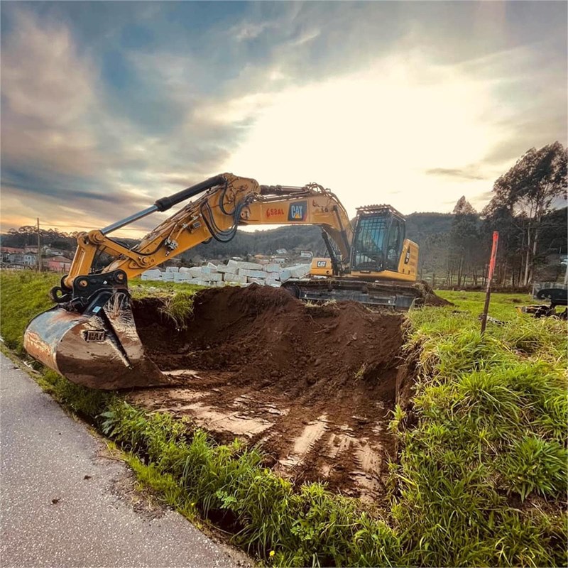 MOVIMIENTOS DE TIERRA (Trabajos de Excavaciones y Muros ESSAL)